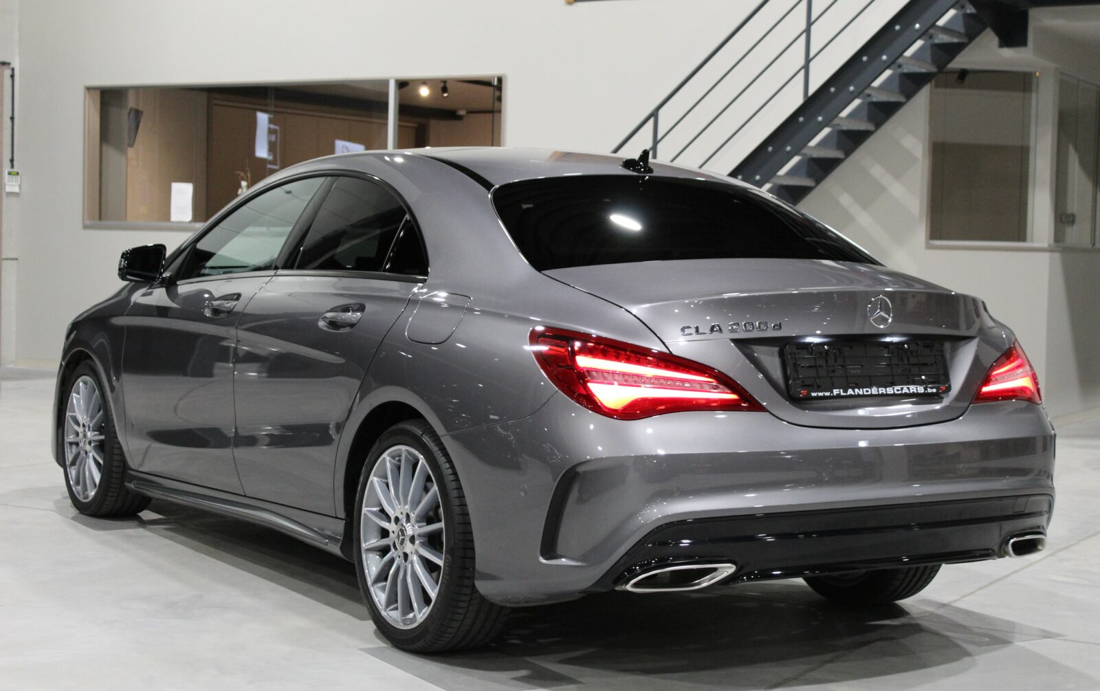 Mercedes-Benz CLA 200d AMG - Flanders Cars