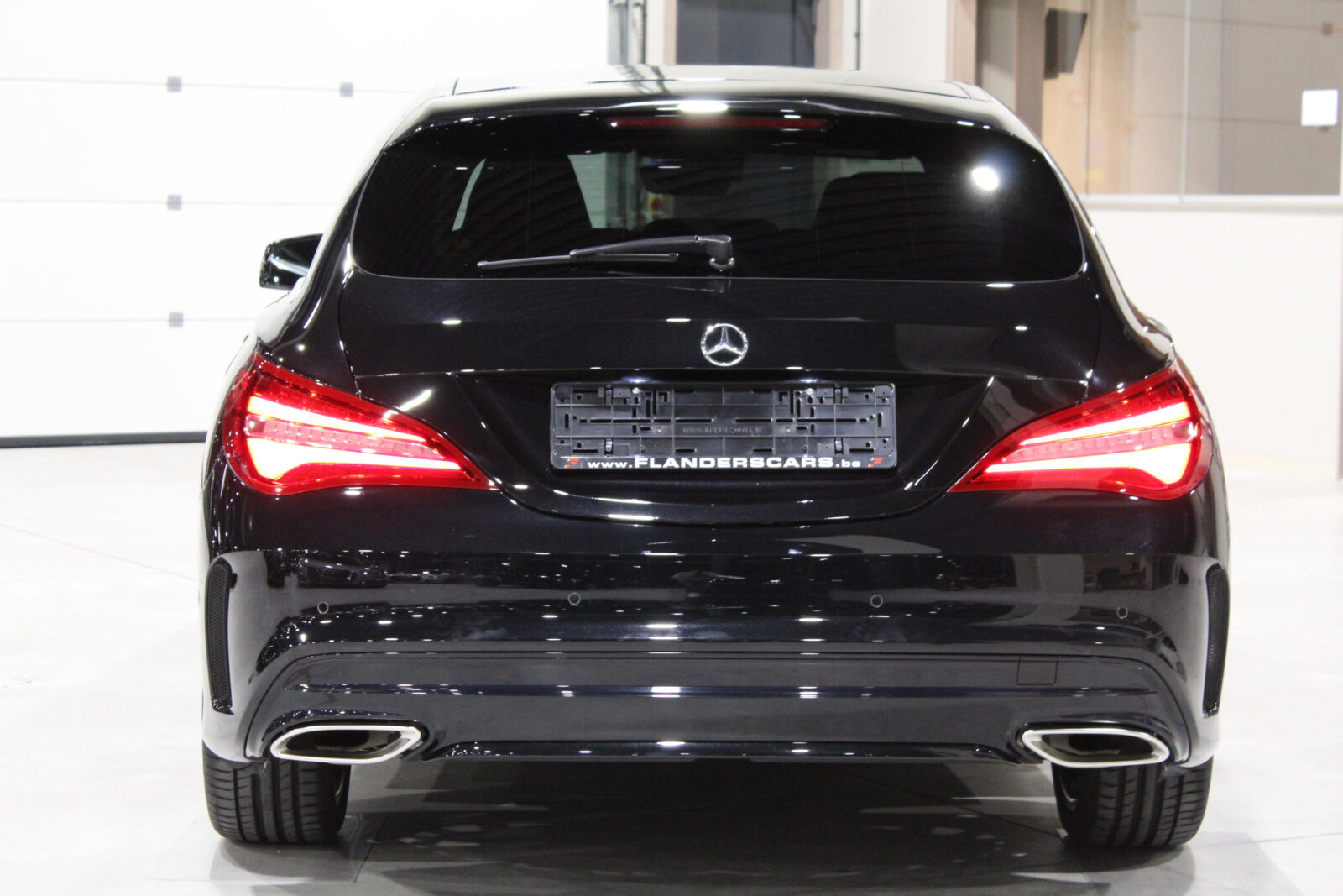 Mercedes CLA 180 SB AMG - Flanders Cars