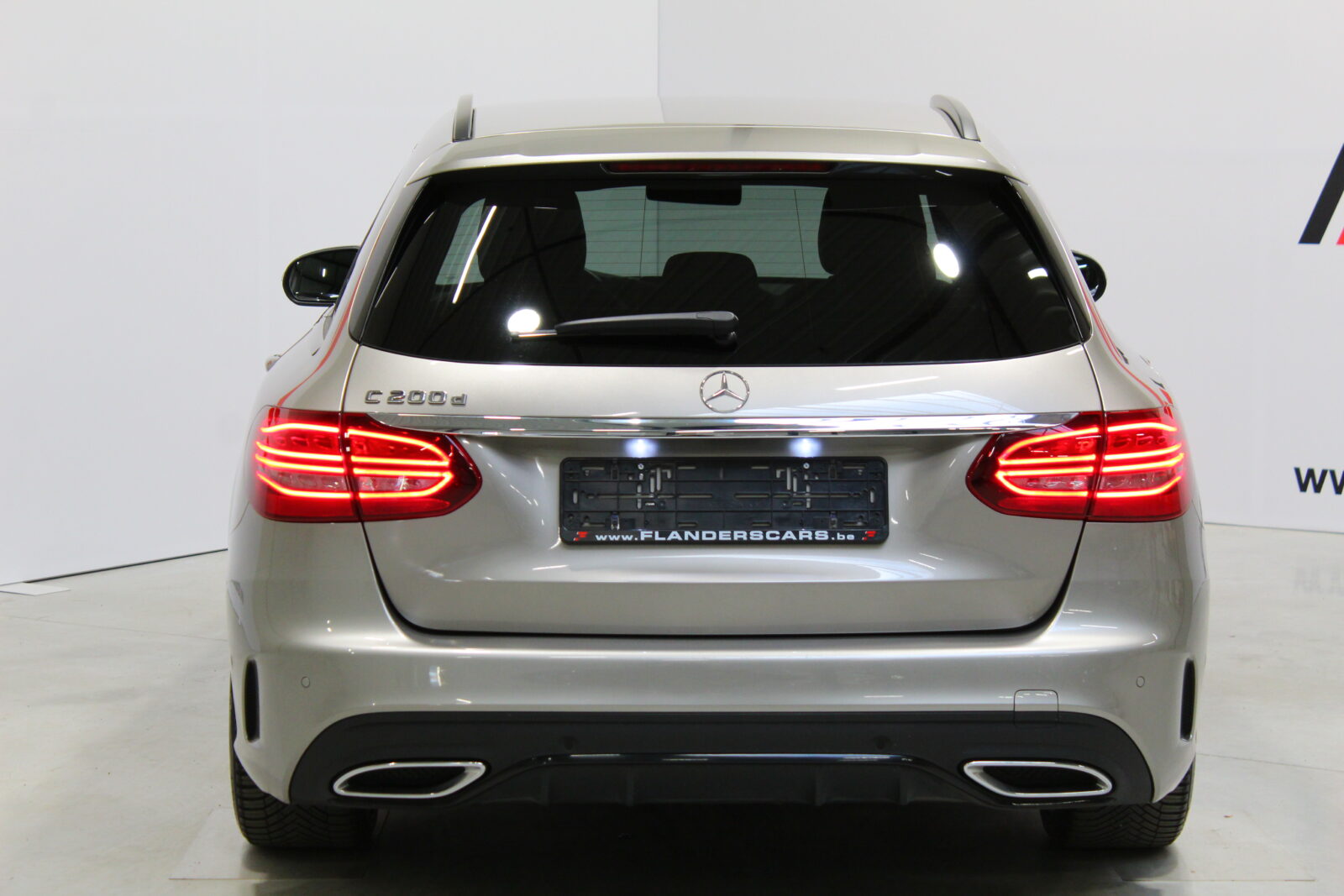 Mercedes-Benz C200d * AMG & NIGHT * - Flanders Cars